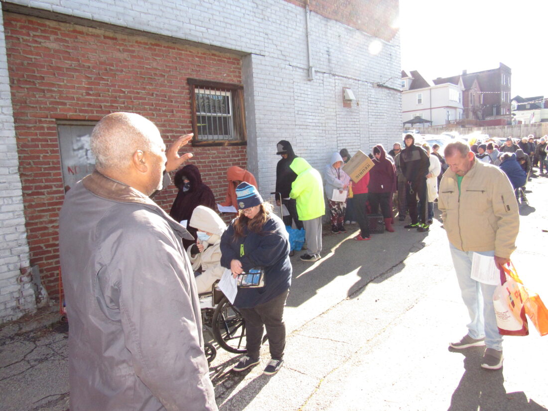 Hundreds Receive Help in Wheeling to Make a Good Thanksgiving Dinner ...